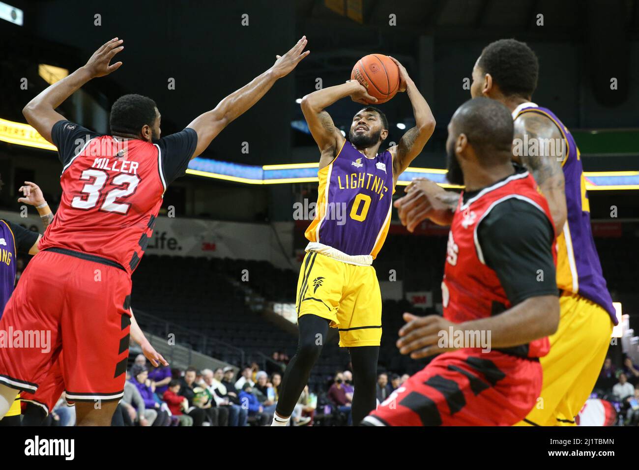 March 27 2022, London Ontario Canada, London Lightning tie the team ...