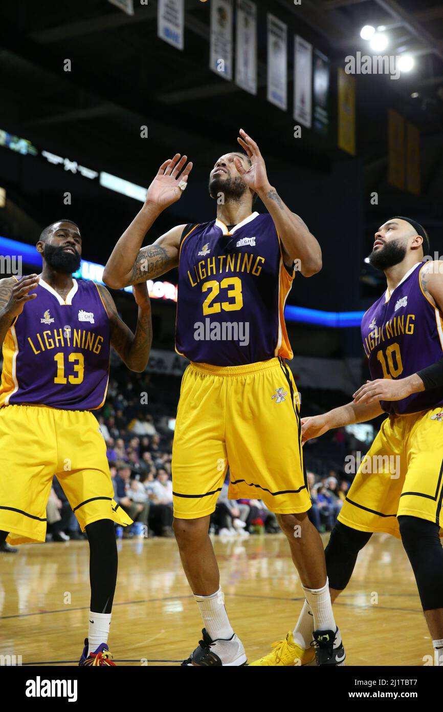 March 27 2022, London Ontario Canada, London Lightning tie the team ...