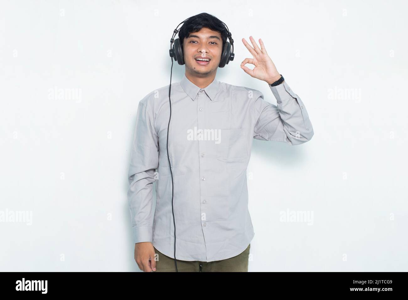 Asian man operator customer service with ok sign gesture tumb up ...