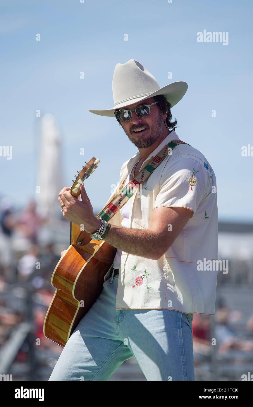 March 27, 2022: Mark Wystrach lead singer of the country band Midland ...