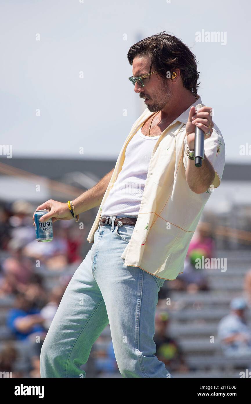 March 27, 2022: Mark Wystrach lead singer of the country band Midland ...