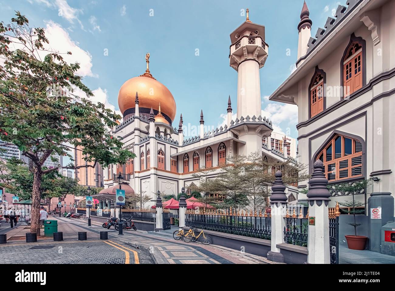 Sultan mosque masjid sultan singapore hi-res stock photography and ...