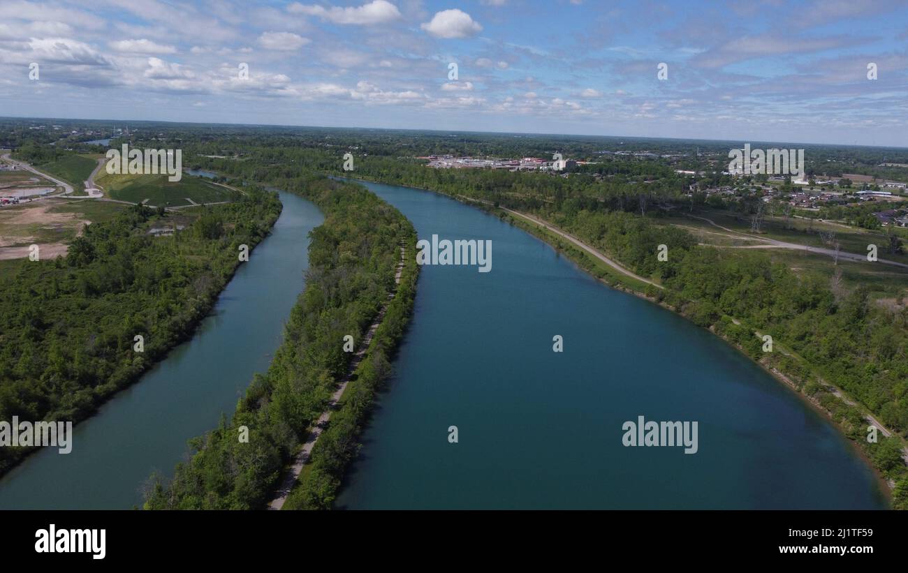 Welland canal ontario summer hi-res stock photography and images - Alamy