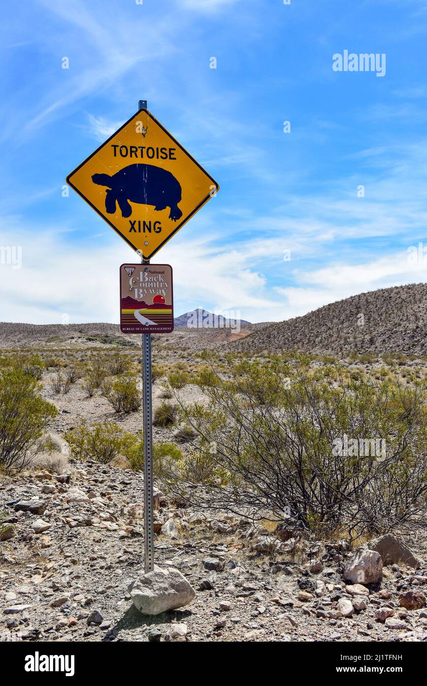 Tortoise crossing sign, Gold Butte Nevada Landscape Stock Photo - Alamy