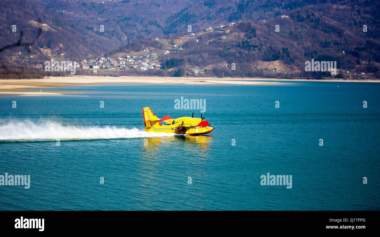 The Canadair of the Fire Brigade, tanker plane supplies itself with ...
