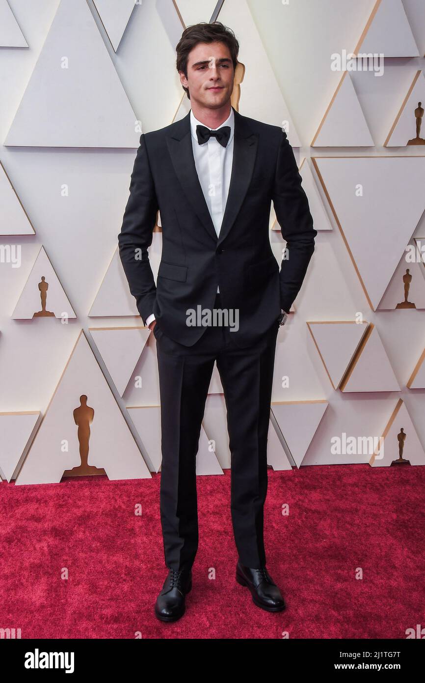 Los Angeles, USA. 27th Mar, 2022. Jacob Elordi walking on the red ...