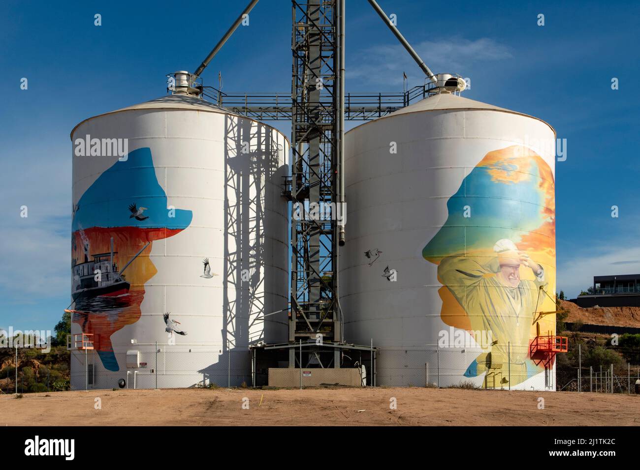 Paringa silo hi-res stock photography and images - Alamy