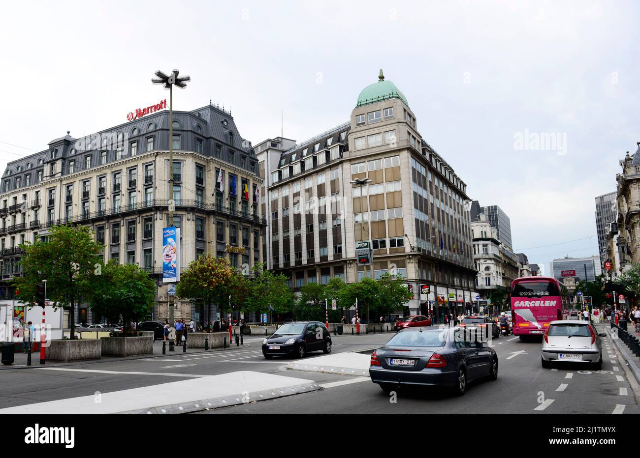 Brussels marriott hotel grand place hi-res stock photography and images ...