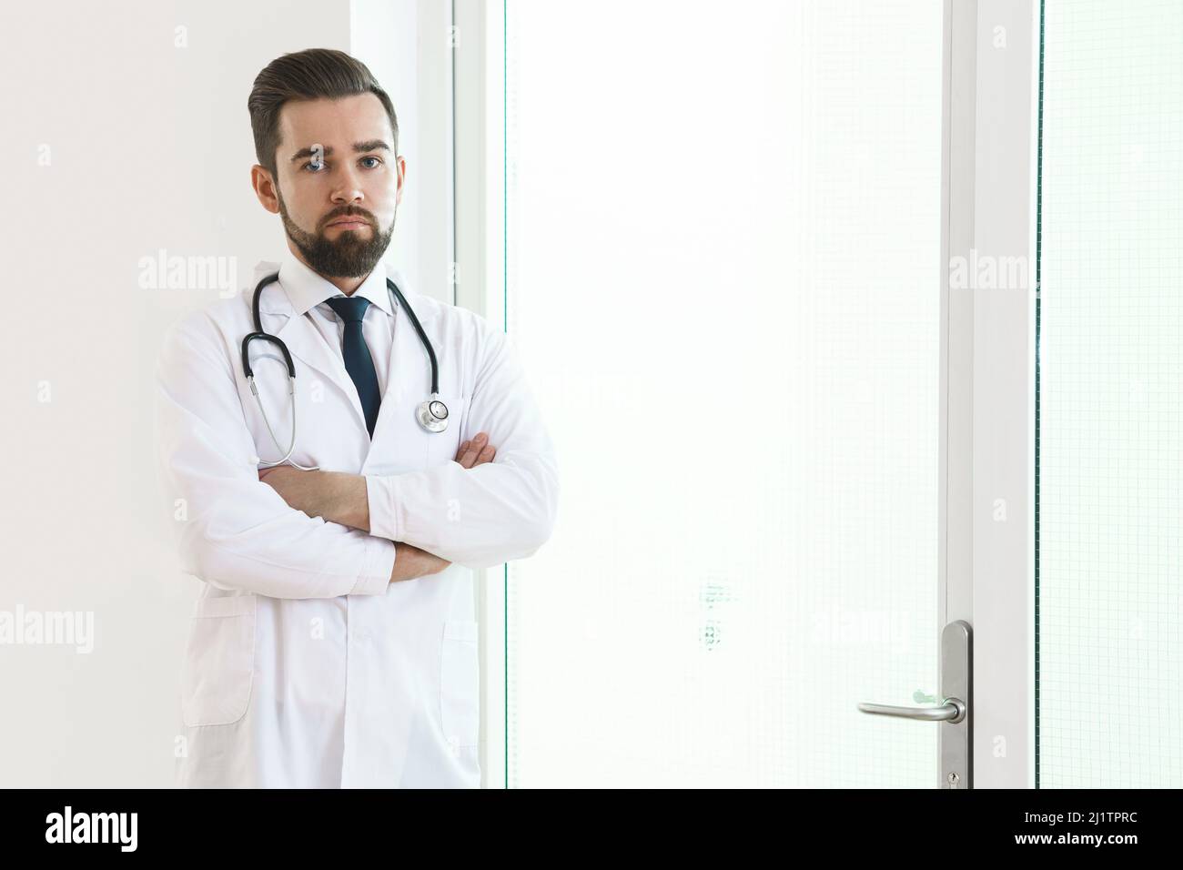 Chief medical officer in the hospital facility Stock Photo - Alamy