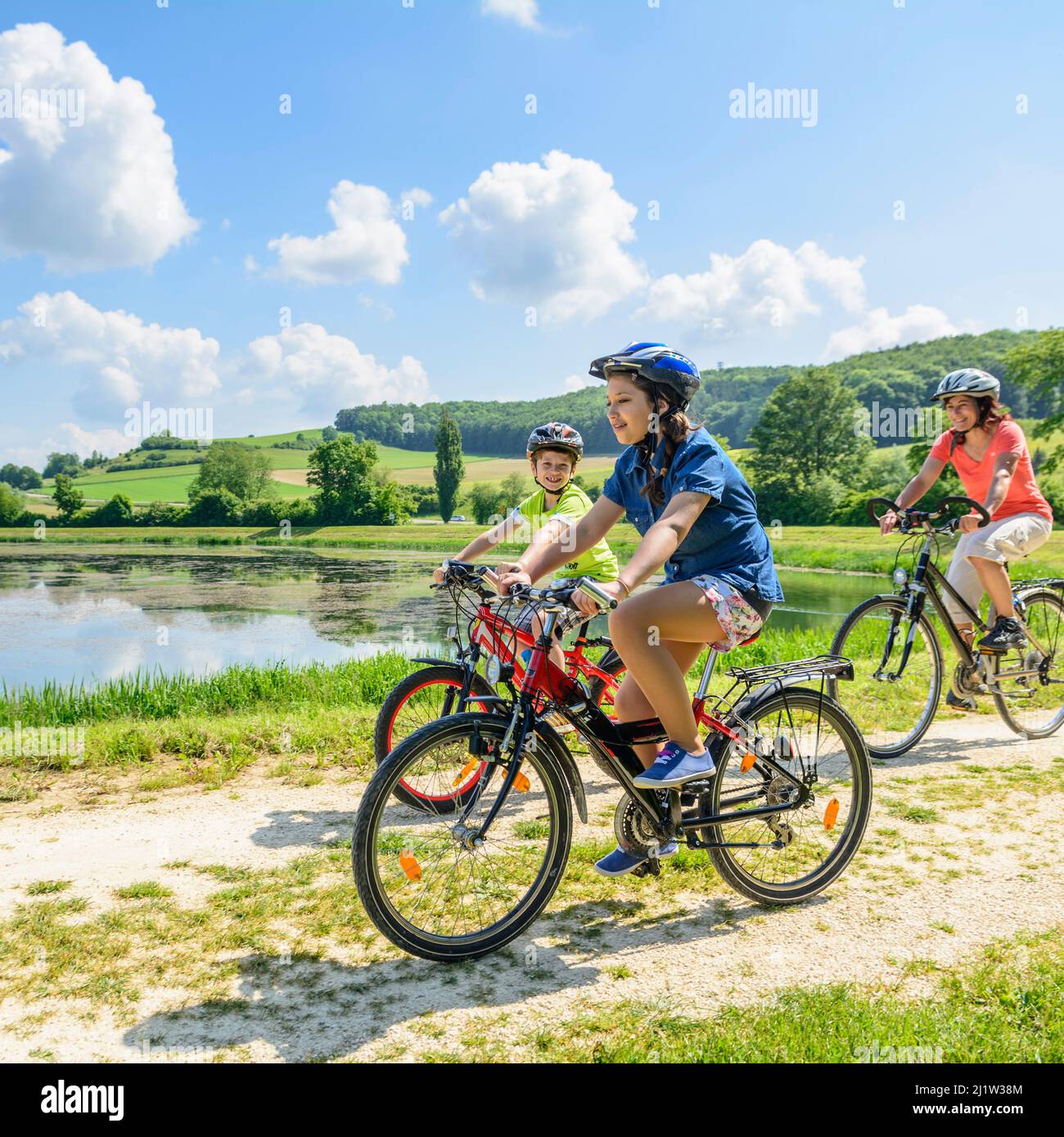 Teenager with bicycle hi-res stock photography and images - Alamy