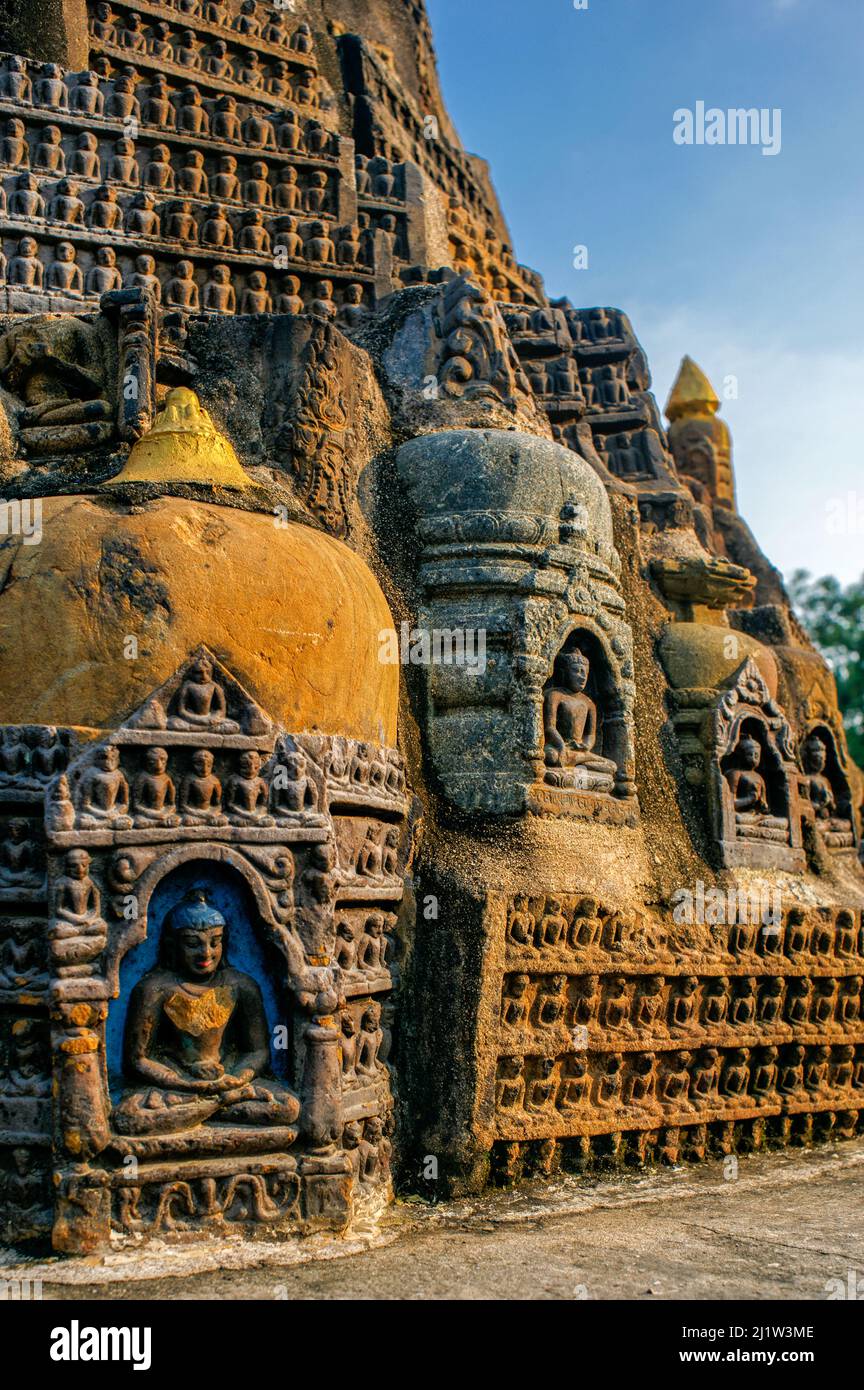 UNesco World Heritage Mahabodhi temple BODHGAYA-BIHAR INDIA Stock Photo ...
