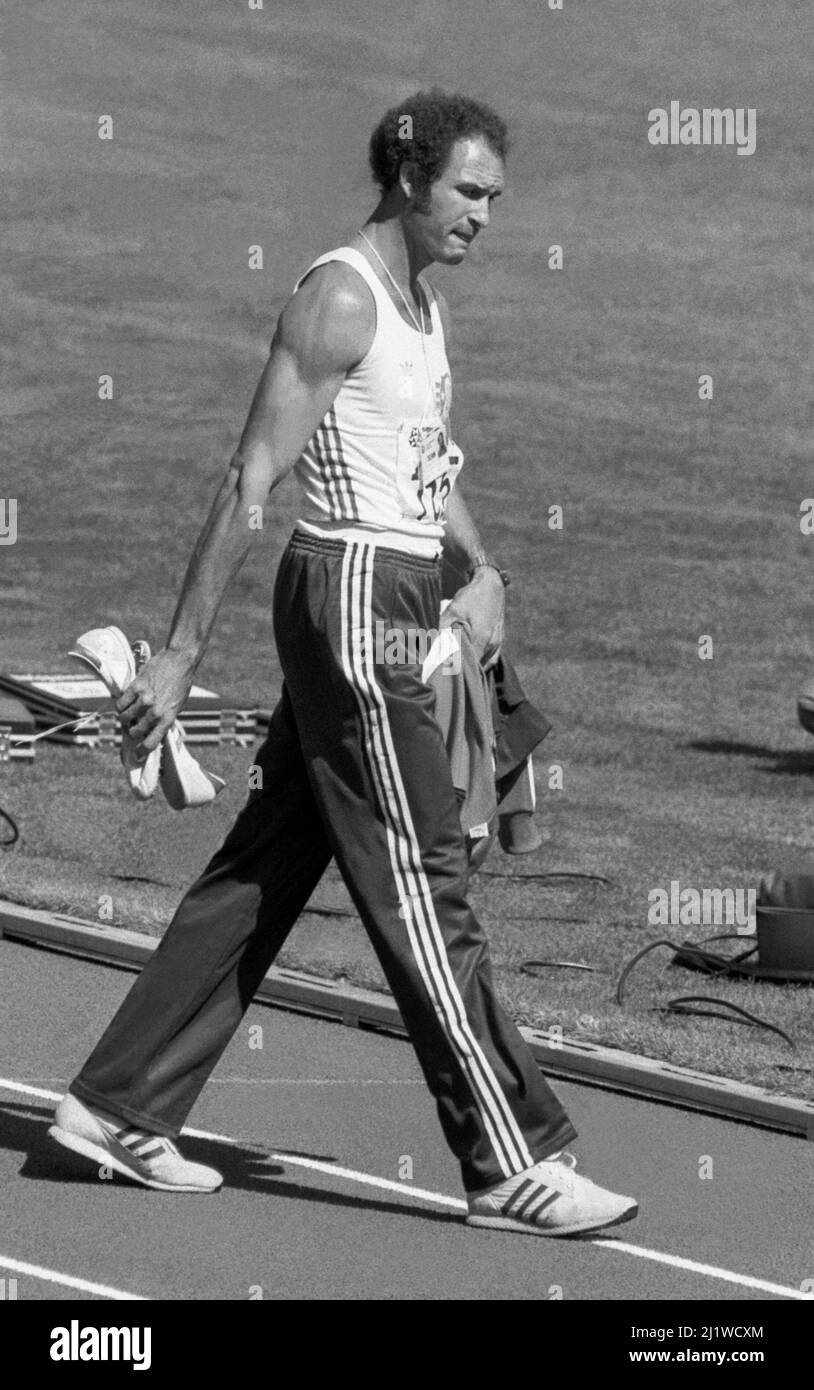 Alberto juantorena Black and White Stock Photos & Images - Alamy