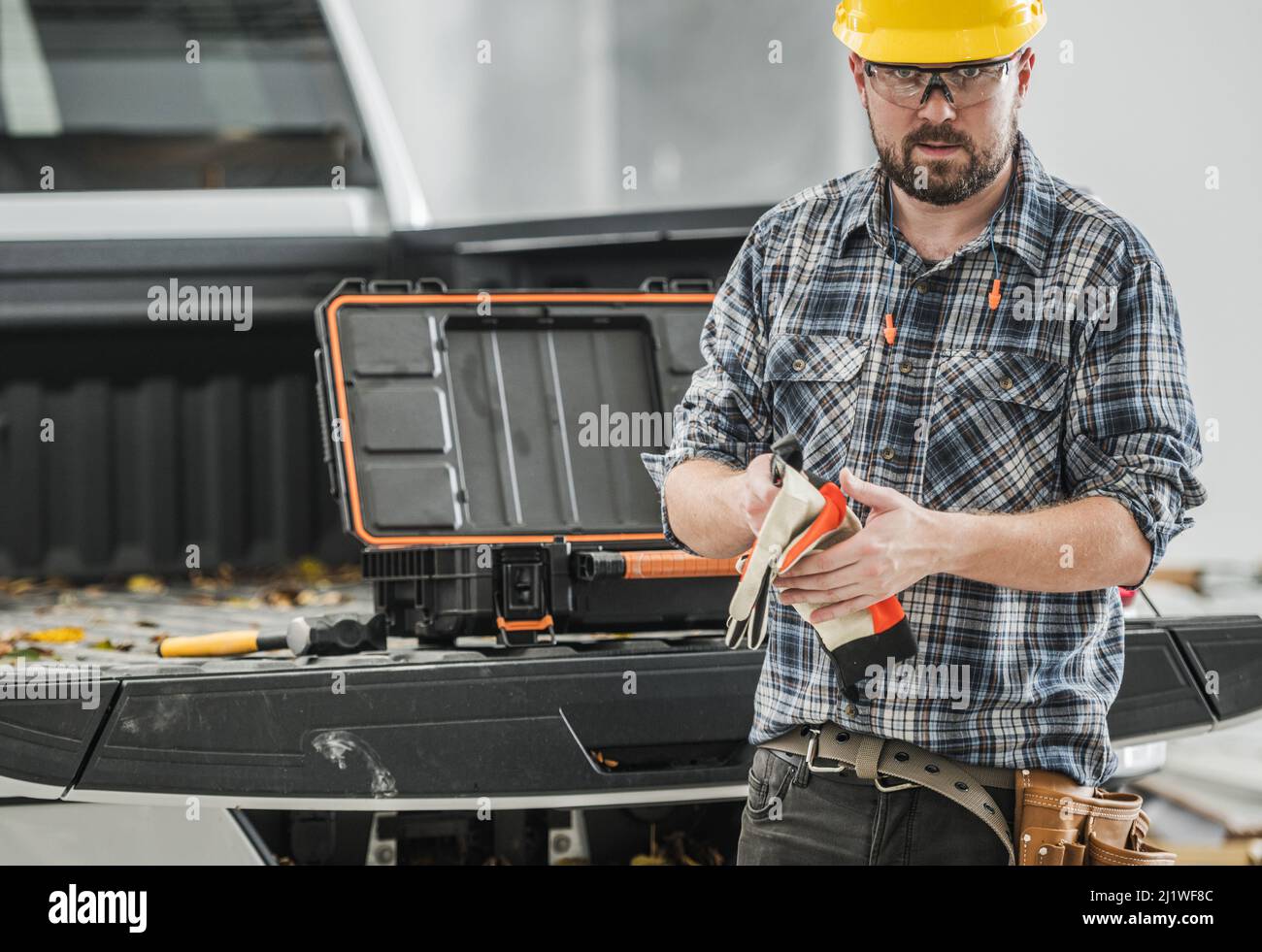 Caucasian Construction Worker in His 30s Wearing Safety Gloves and ...