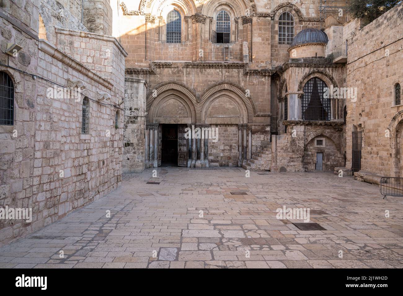 Jerusalem church of the holy sepulture hi-res stock photography and ...