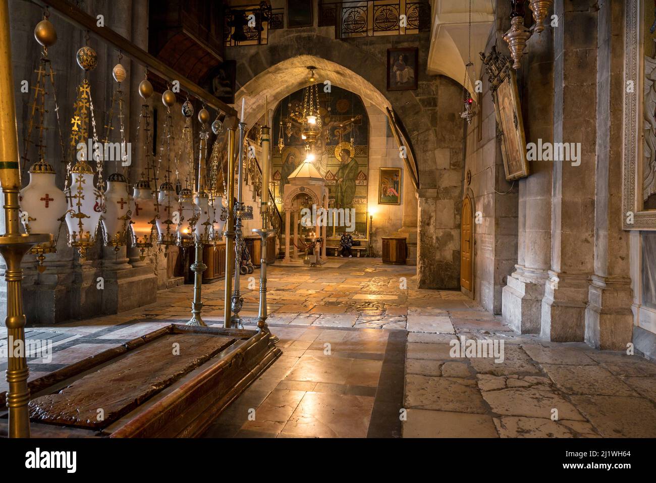stone of anointment, Church of the Holy Sepulchre, Christian Quarters ...