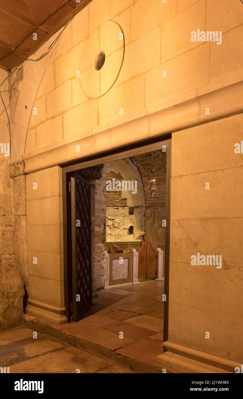 Interior of the Church of the Holy Sepulchre, Christian Quarters, Old ...