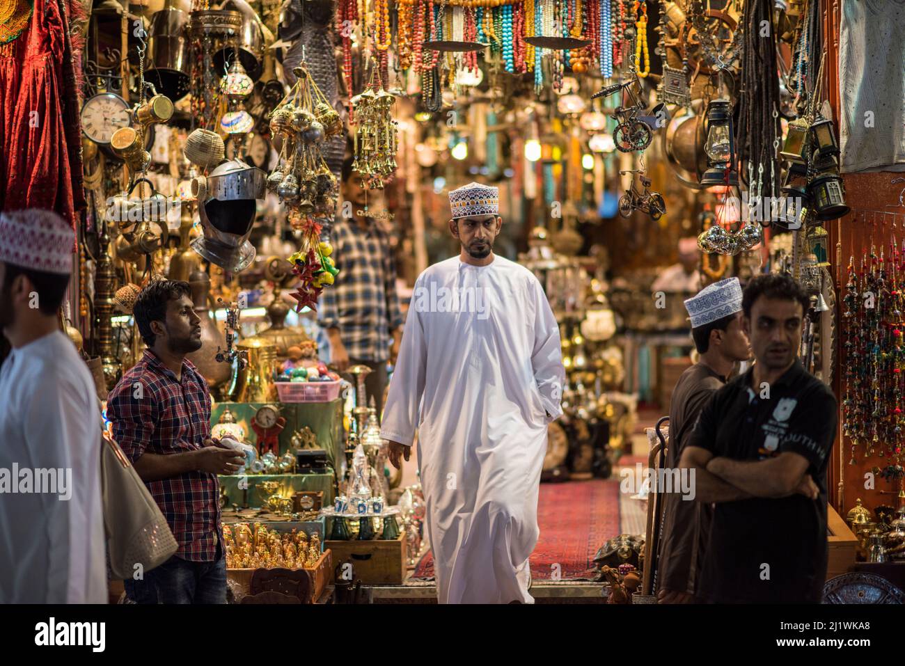 Oman people hi-res stock photography and images - Alamy