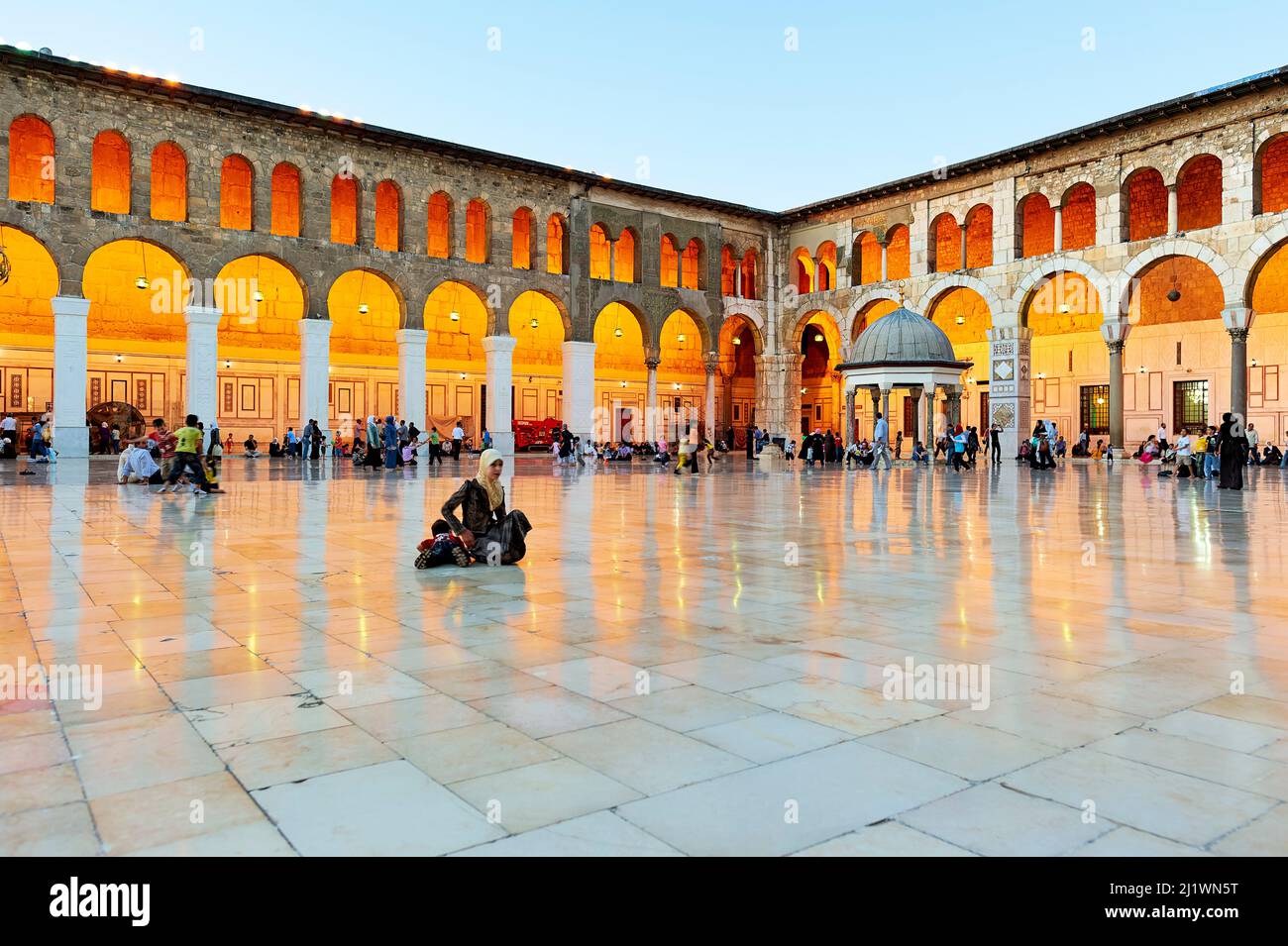 Syria. Damascus. The Umayyad Mosque (Great Mosque of Damascus Stock ...