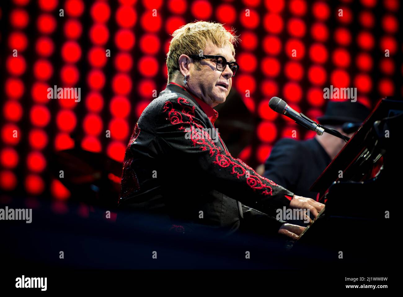 Elton john italia hi-res stock photography and images - Alamy