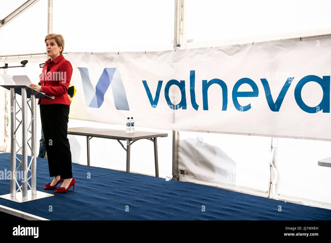 First Minister Nicola Sturgeon visits the new Valvena Scotland vaccine ...