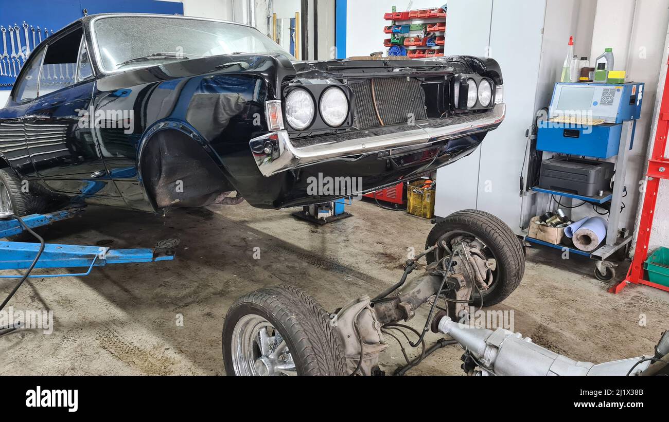 Lifted Muscle Cars