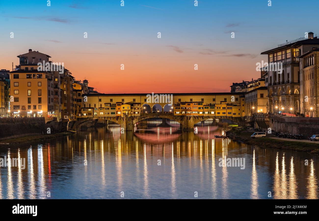 Sunset sky over tuscany hi-res stock photography and images - Alamy