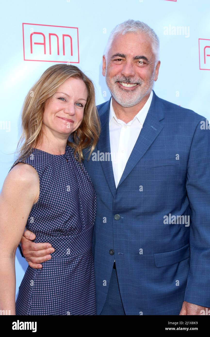 Michelle arkin hi-res stock photography and images - Alamy