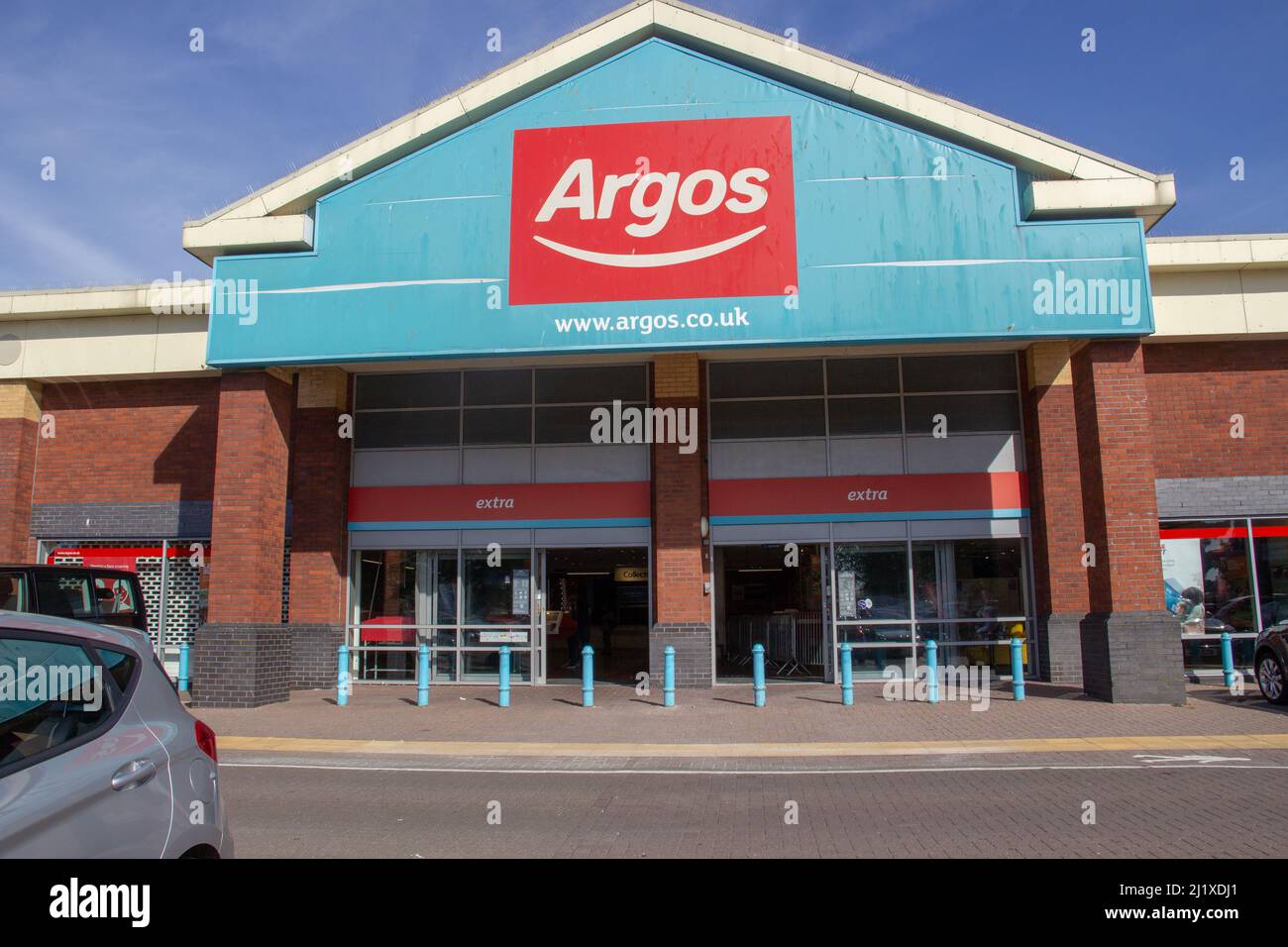 EXETER, DEVON, UK - SEPTEMBER 21, 2021 Argos in Exeter Retail Park ...