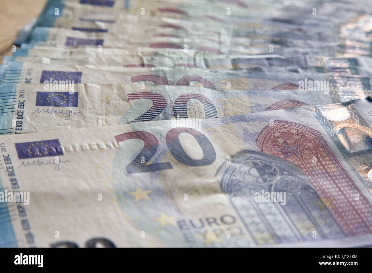 20 euro note hi-res stock photography and images - Alamy