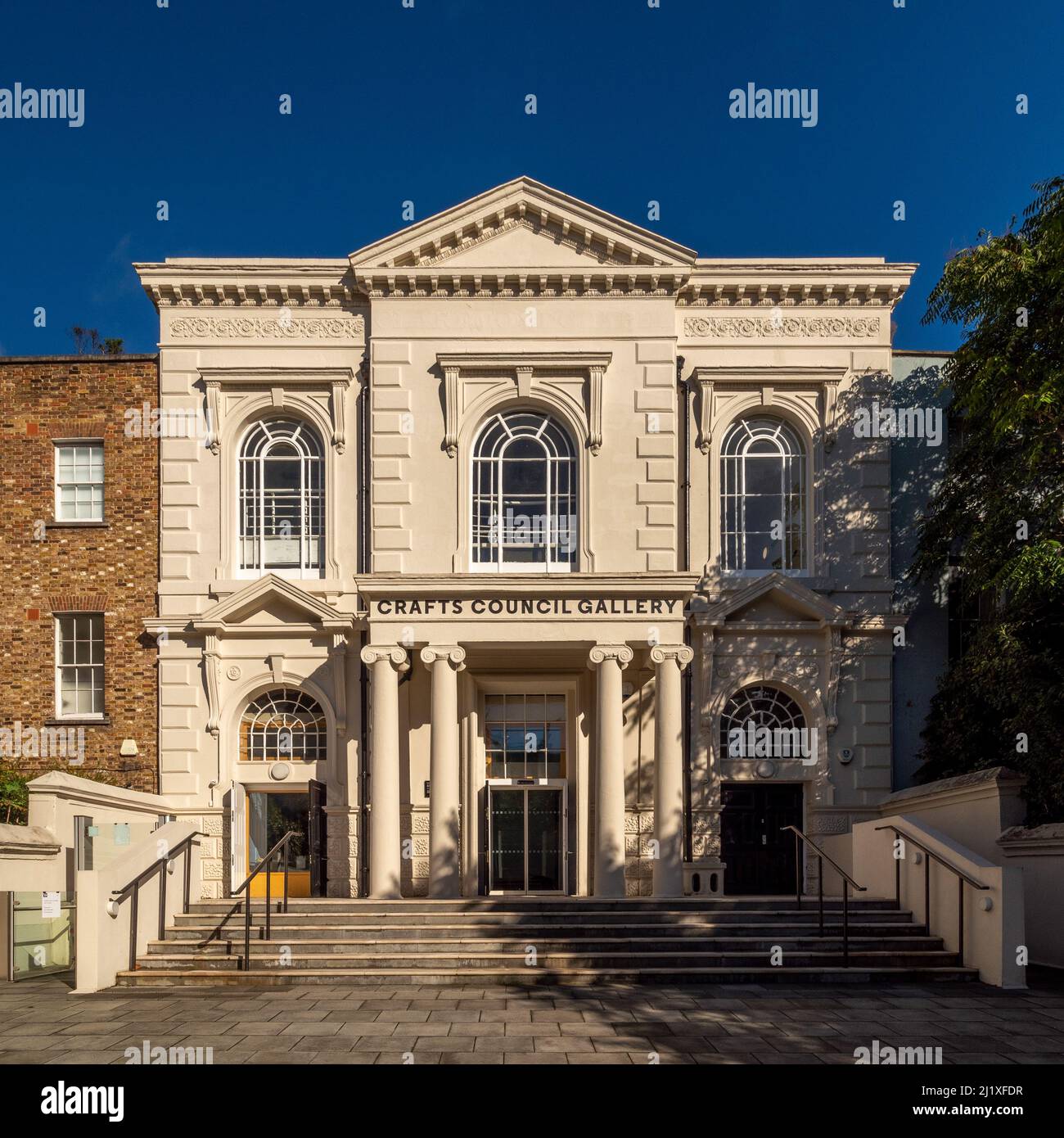 The crafts council gallery hi-res stock photography and images - Alamy