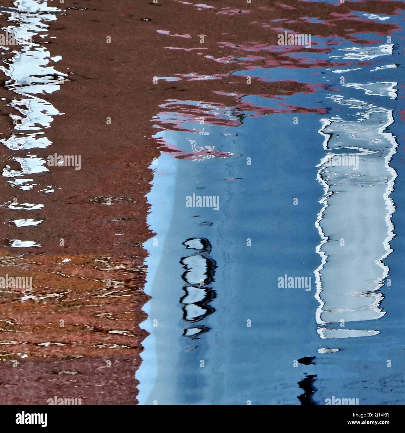 Abstract photograph, a play on light showing reflected pattern, line ...