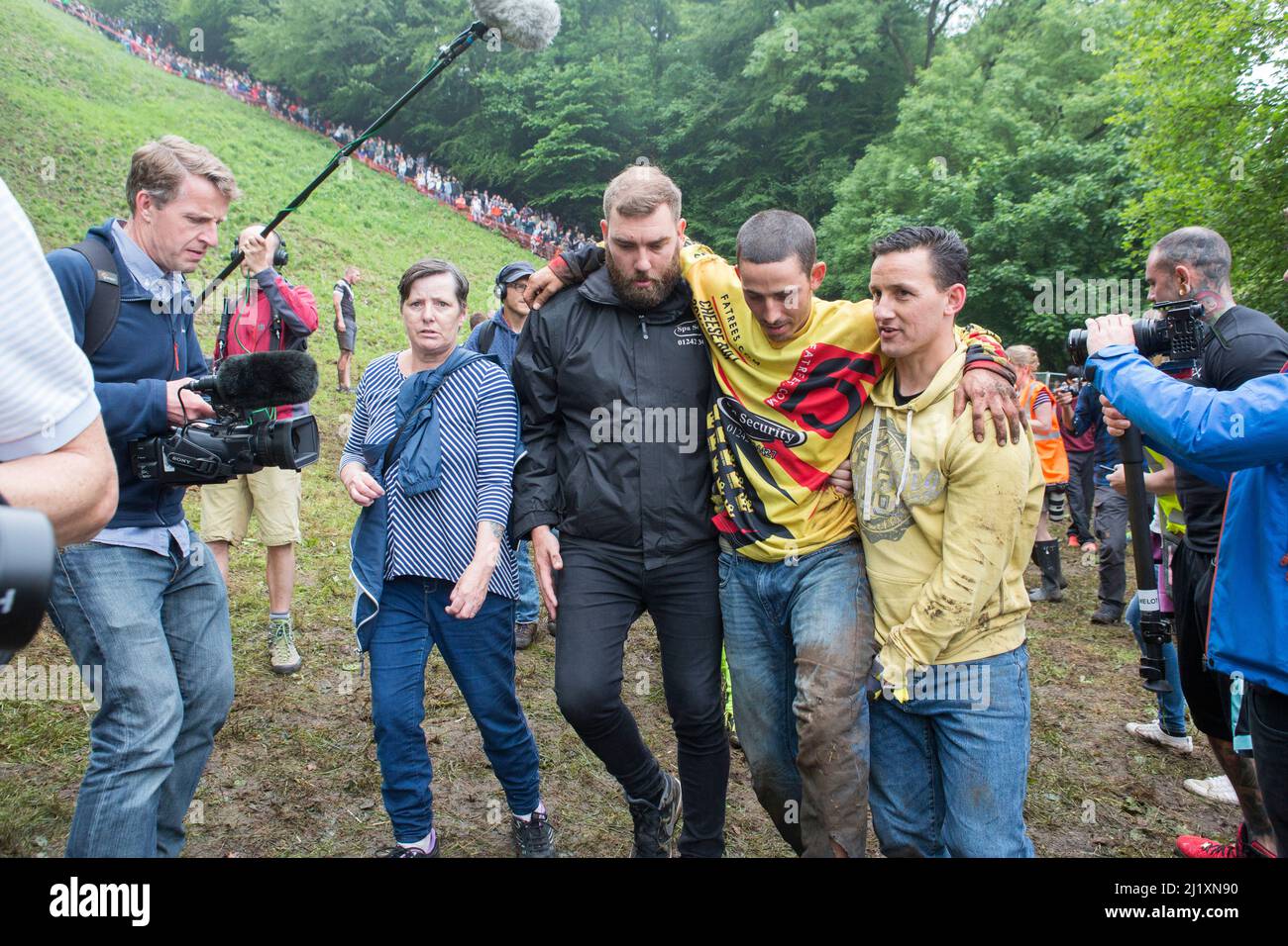 Gloucester, UK. The annual cheese rolling race held at Coopers Hill ...