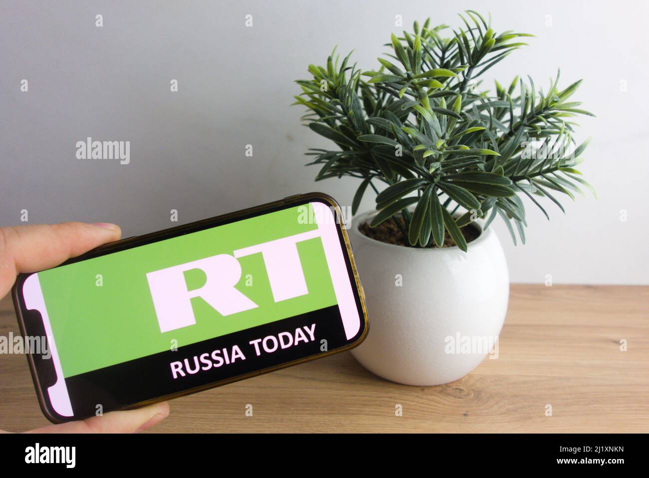Rt logo hi-res stock photography and images - Alamy