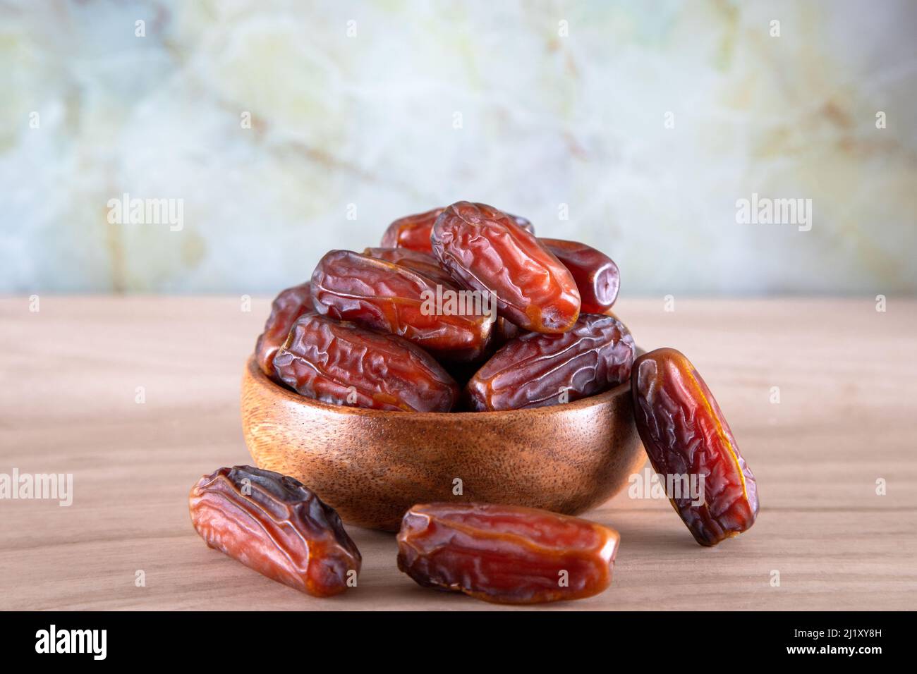 Palm date fruits hi-res stock photography and images - Alamy