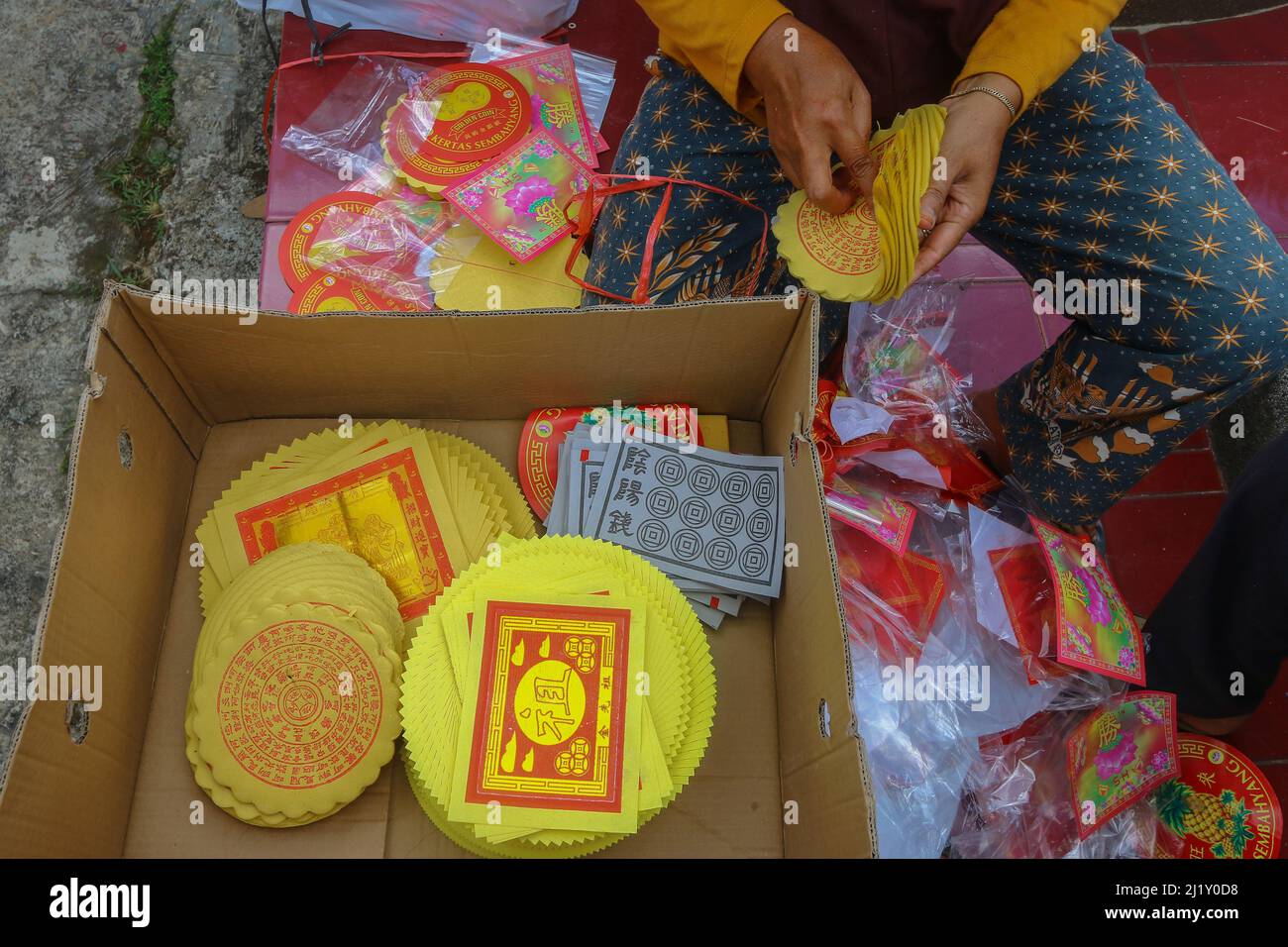 Cheng beng hi-res stock photography and images - Alamy