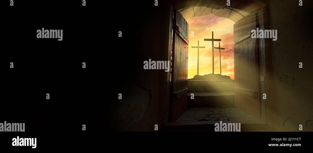 Three crosses and silhouette hi-res stock photography and images - Alamy