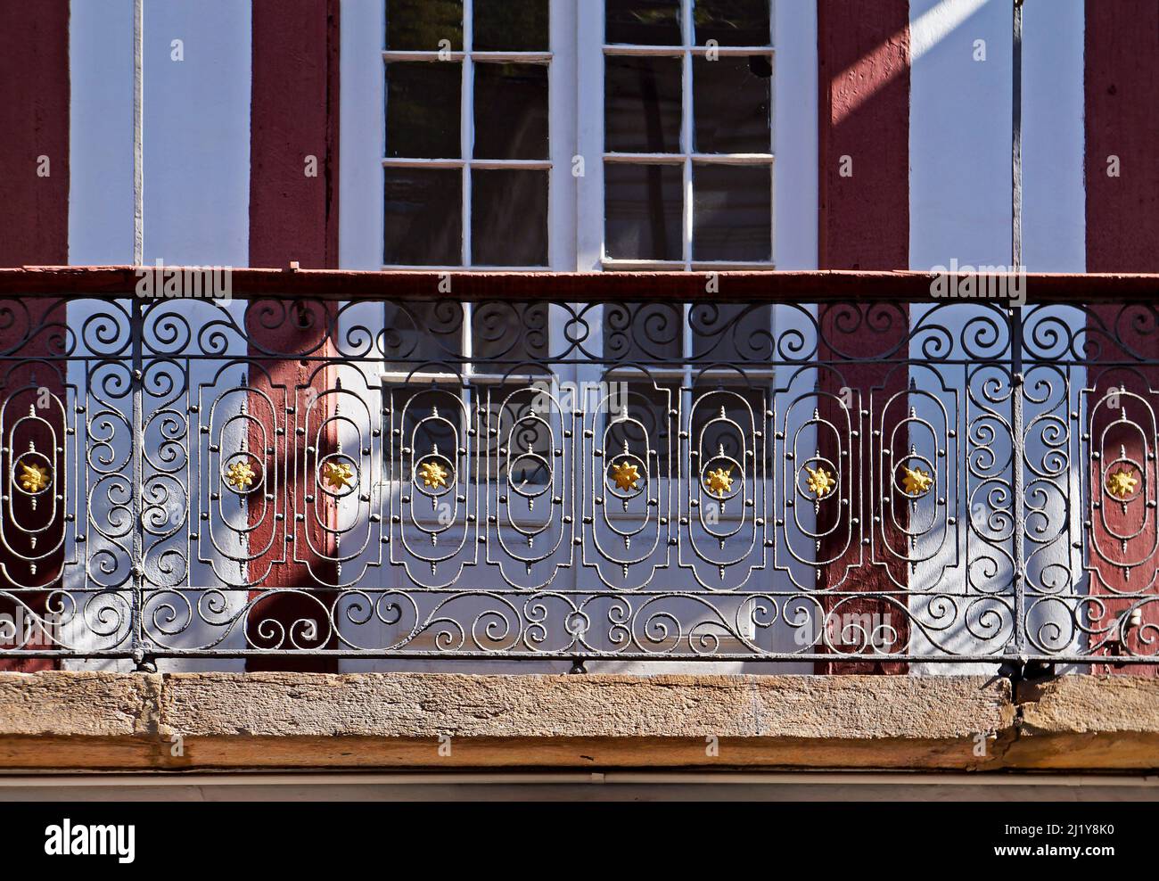 Ancient balcony hi-res stock photography and images - Alamy