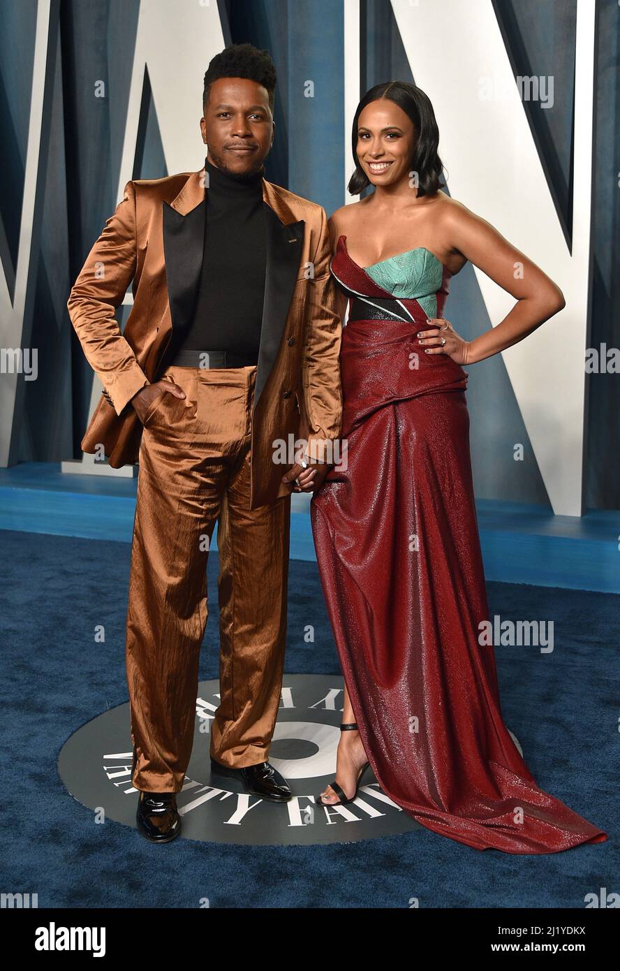 Leslie Odom Jr. at the 2022 Vanity Fair Oscar Party hosted by editor ...