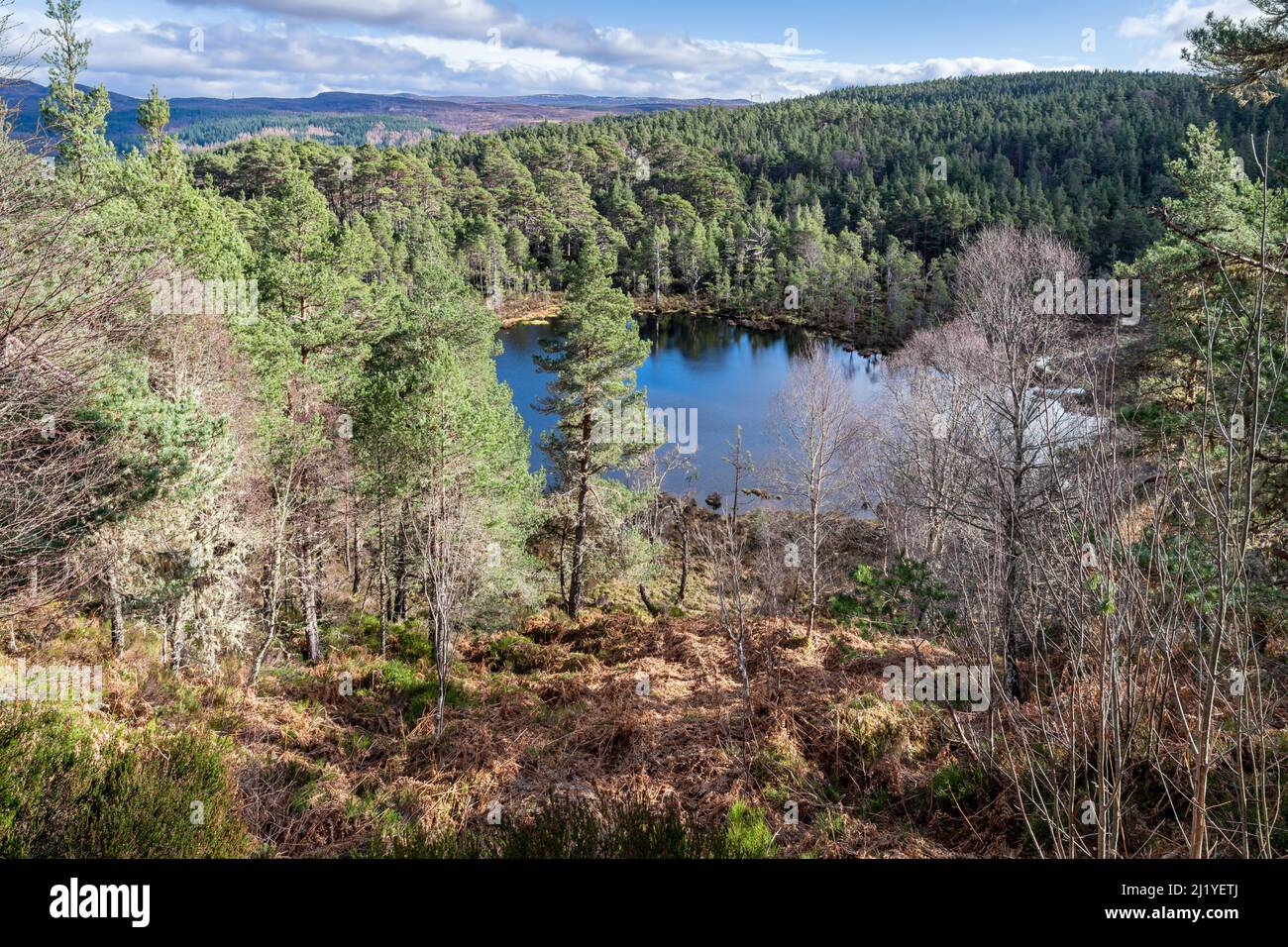 Coire loch affric hi-res stock photography and images - Alamy