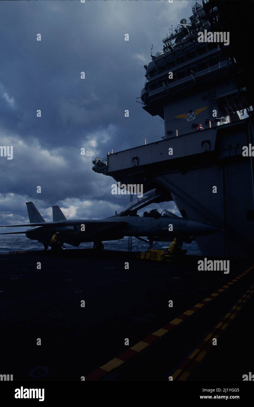F/A-18 Superhornet takes off from the Aircraft Carrier USS Stennis in ...