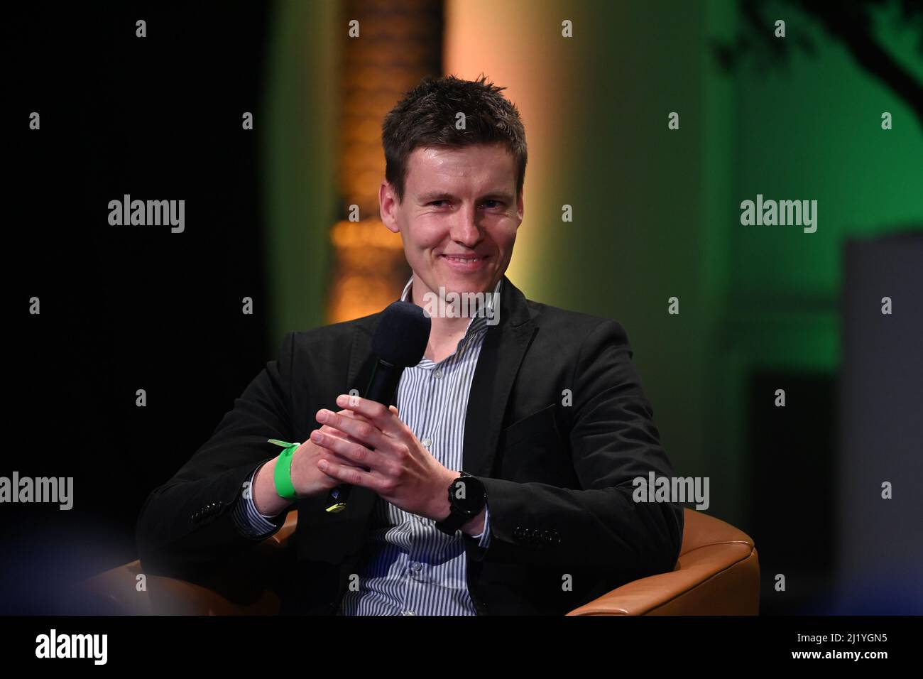 Berlin, Germany. 28th Mar, 2022. Referee Daniel Siebert at the ...