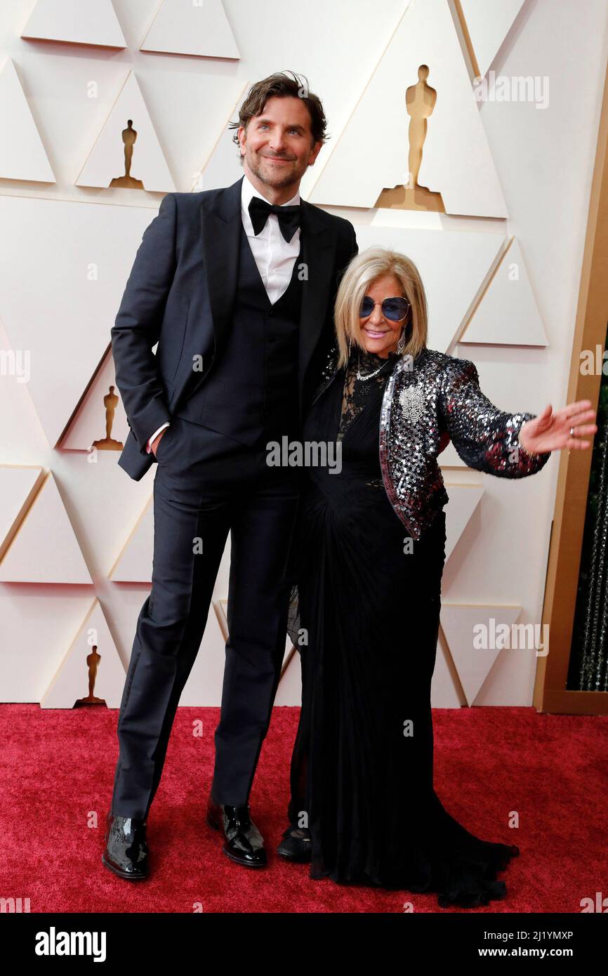Gloria cooper and bradley cooper hi-res stock photography and images ...