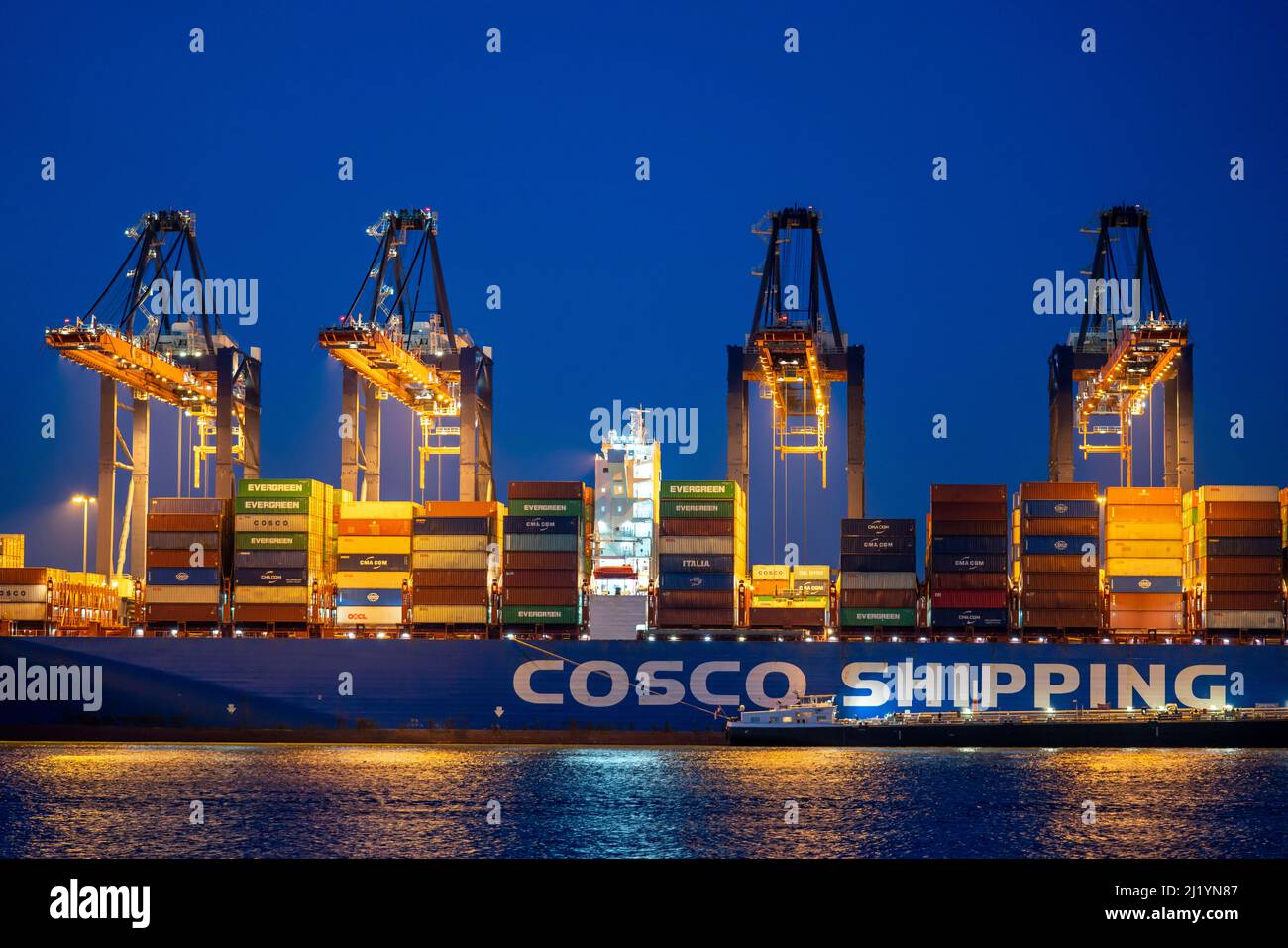 Container ship of Cosco Shipping, CSCL SATURN, being loaded and ...
