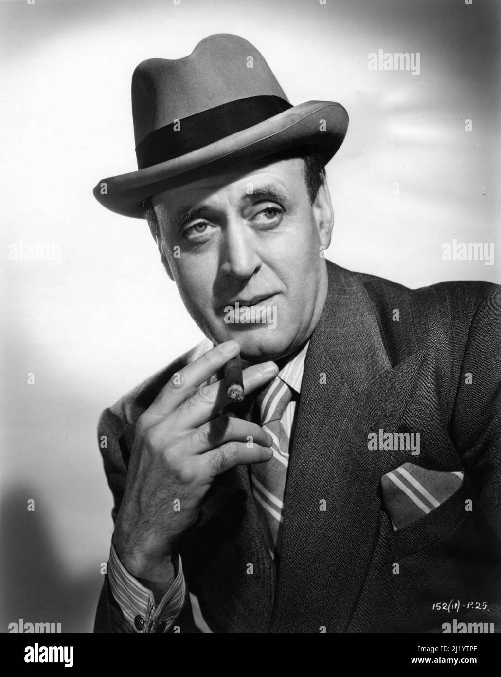 Alastair sim portrait hi-res stock photography and images - Alamy