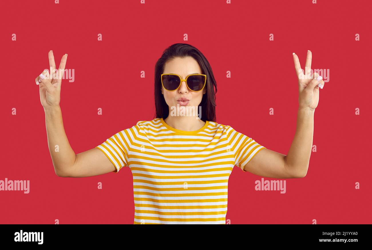 Woman lips pout hi-res stock photography and images - Alamy