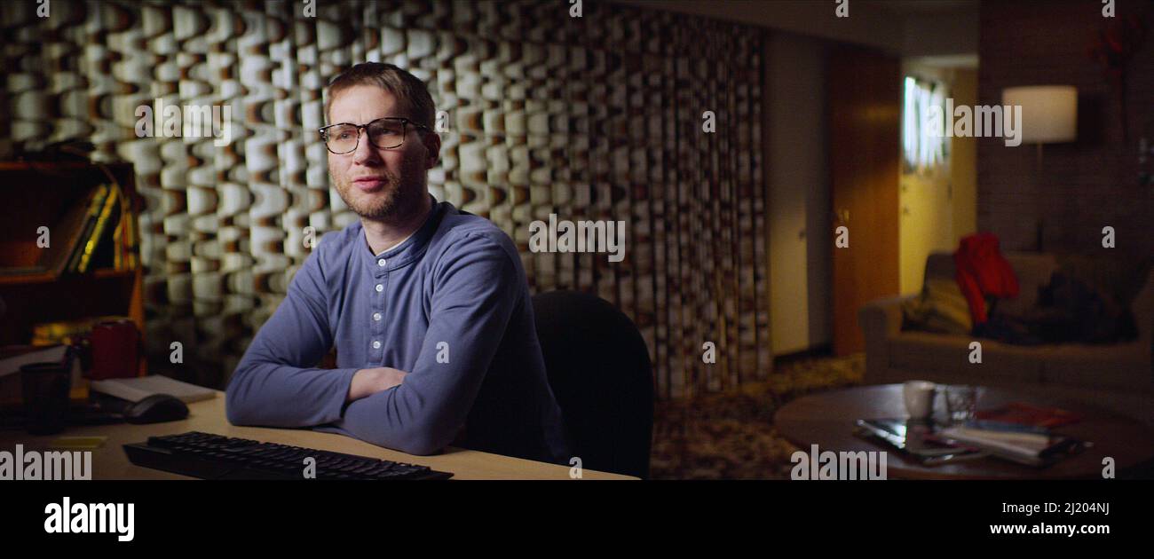 TRUST NO ONE: THE HUNT FOR THE CRYPTO KING, Alex Salkeld, 2022 ...