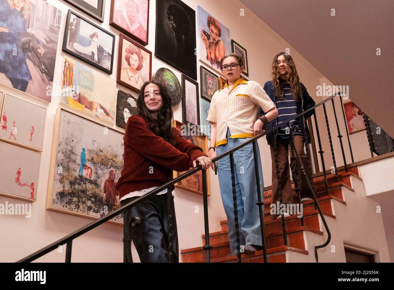 BETTER THINGS, from left: Mikey Madison, Hannah Riley aka Hannah ...