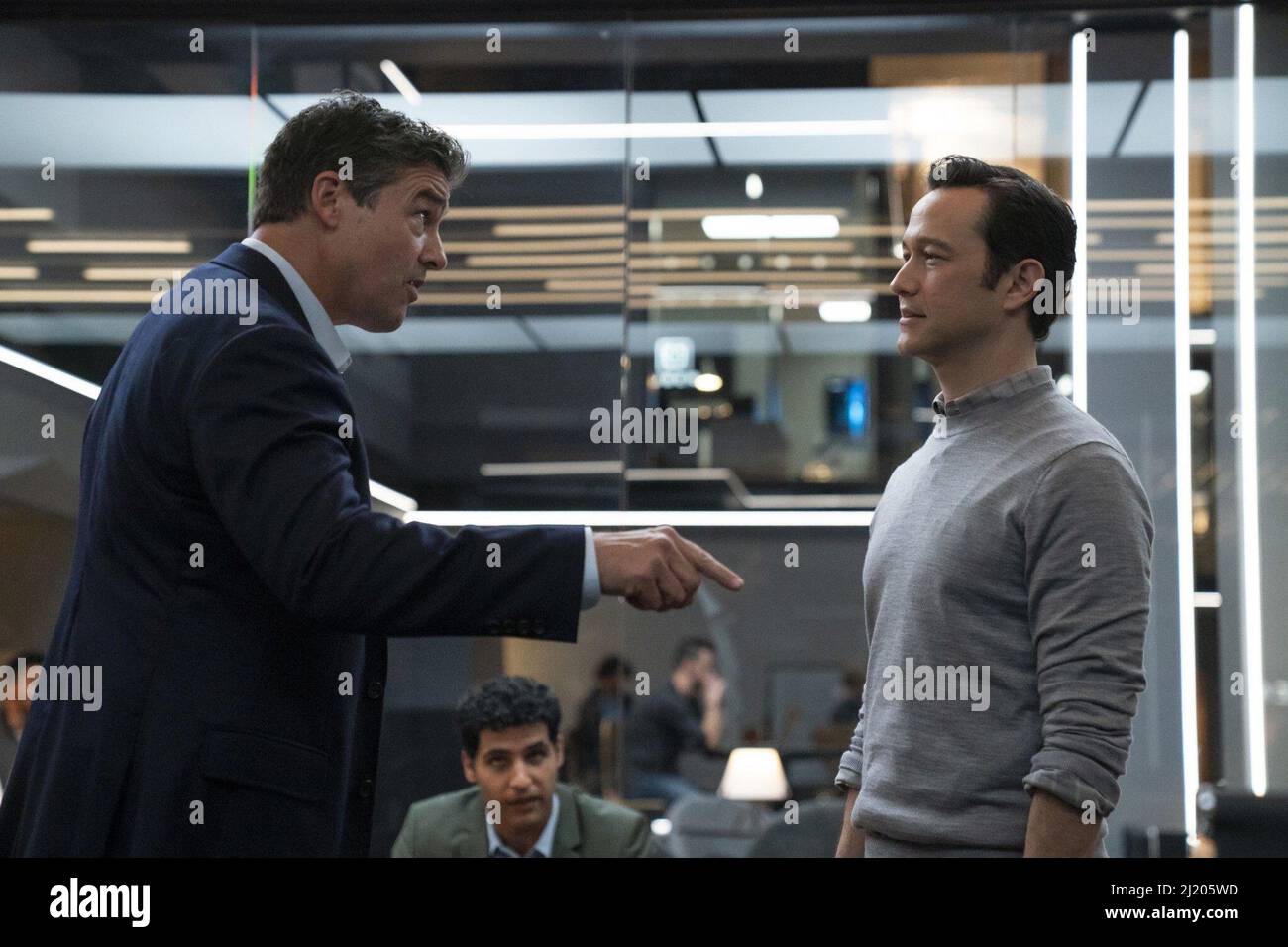 SUPER PUMPED: THE BATTLE FOR UBER, from left: Kyle Chandler as Bill ...
