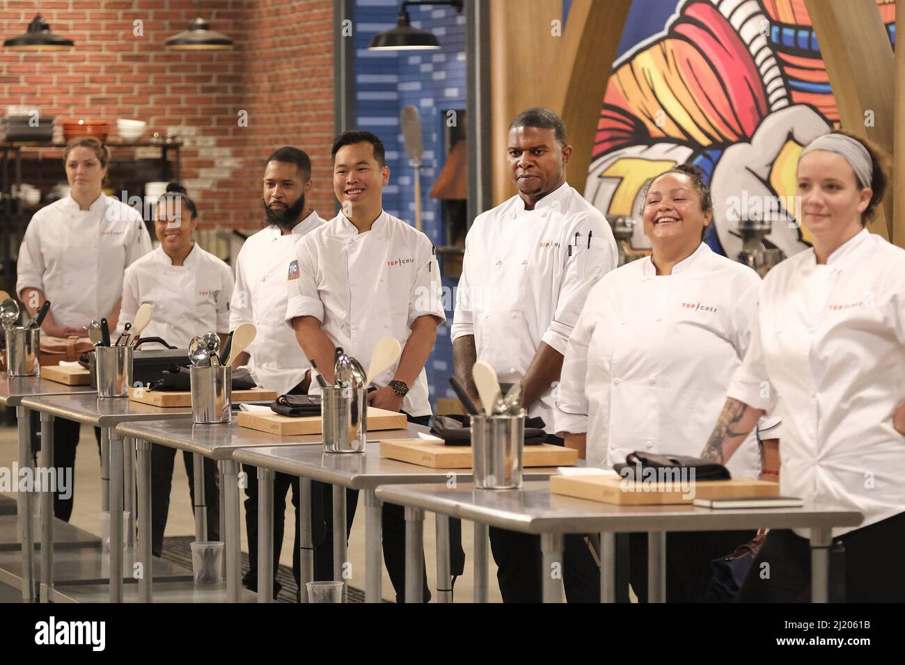 TOP CHEF, from left: contestant chefs Stephanie Miller, Monique ...