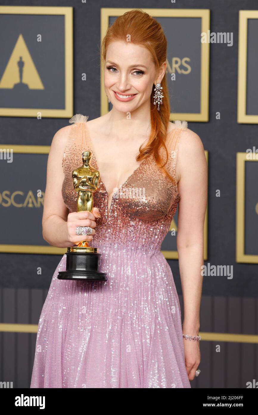 LOS ANGELES - MAR 27: Jessica Chastain at the 94th Academy Awards at ...
